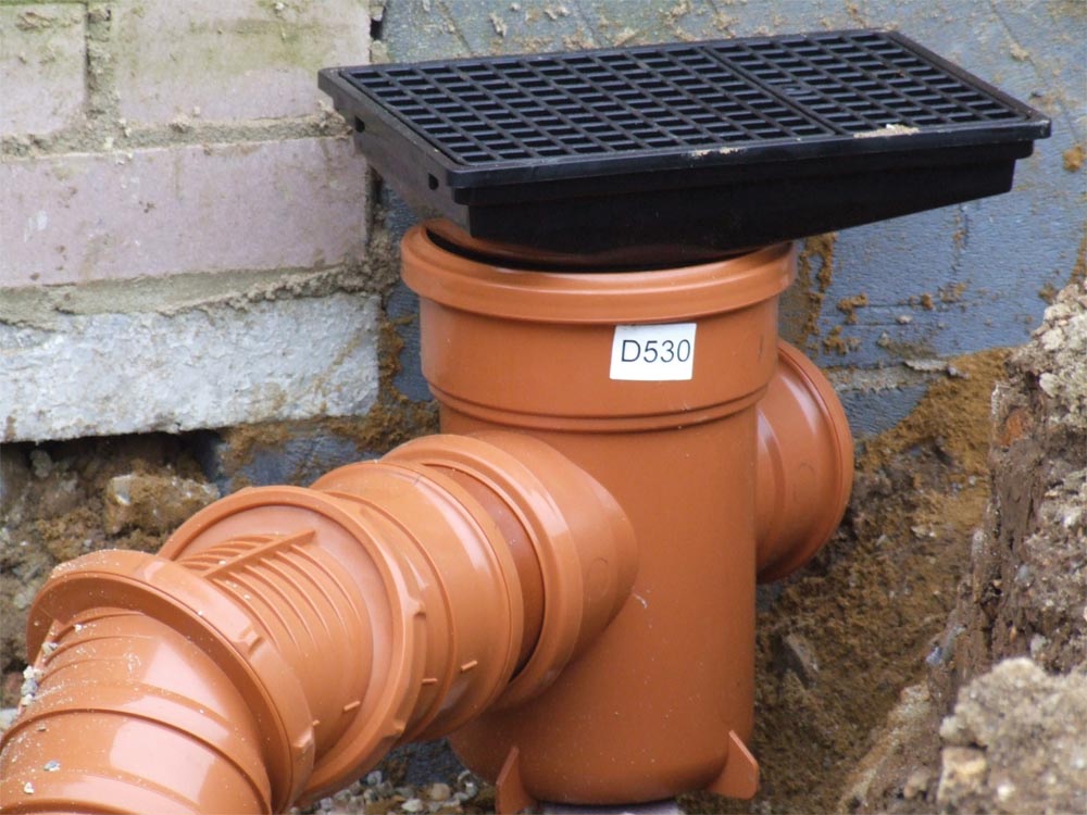 Excavation and Drain Repairs Lytham | 01253 366092 24hr